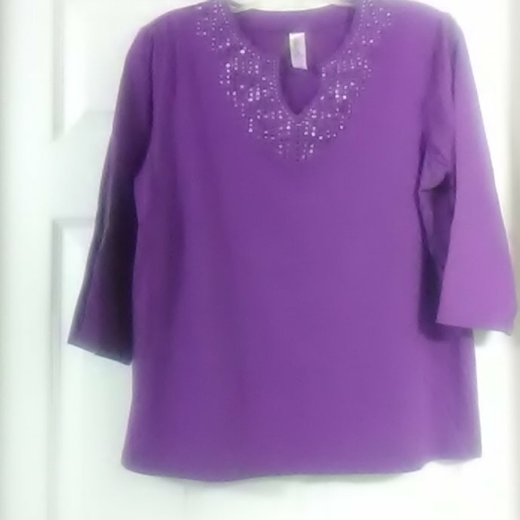 Endless Designs | Tops | Pretty Purple Womens Top | Poshmark